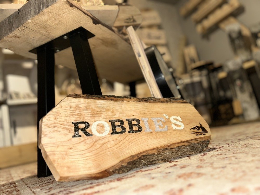 Custom Wooden Signs – Mumfords woodworks